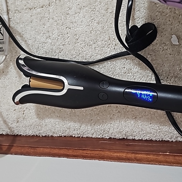 CHI | Hair | Chi Spin Curl Ceramic Rotating Curler Onyx Black | Poshmark